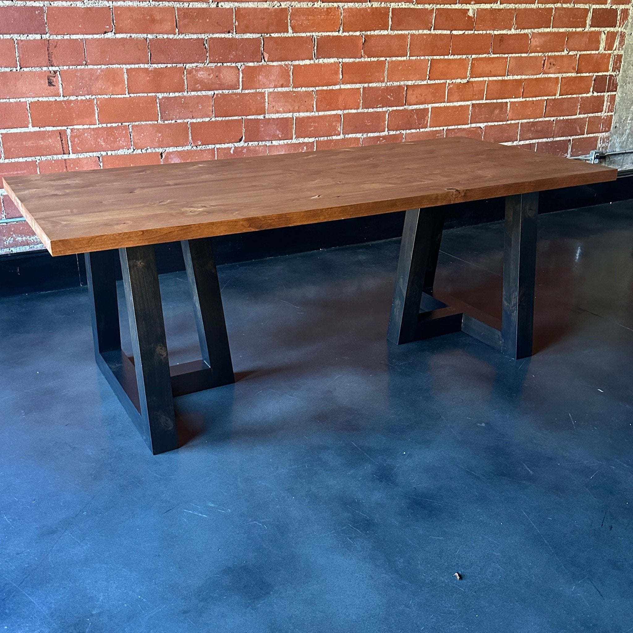 Modern Farmhouse Rectangular Table – The Perfect Addition to Your Dini ...